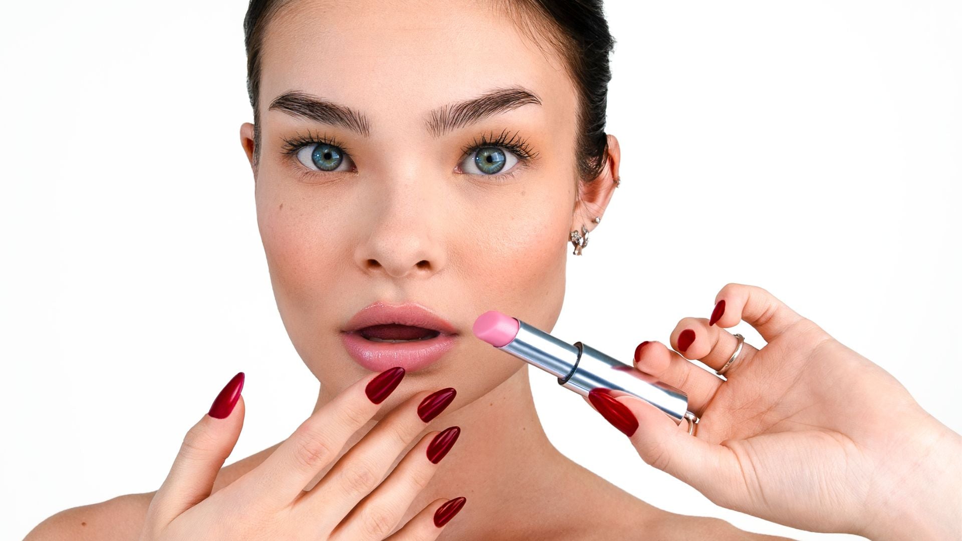 Best Beauty Gifts for Makeup Lovers This Season – Manifest Beauty